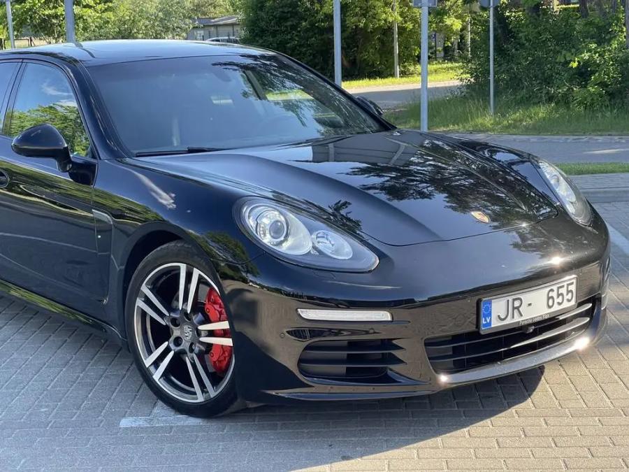 Melns Porsche Panamera 2014 Jūrmala, ar dzinēja tilpumu 3.00 L un nobraukumu 208 tūkst. km par 21450 €, foto 17 vietnē AUTOMOTO.COM.LV