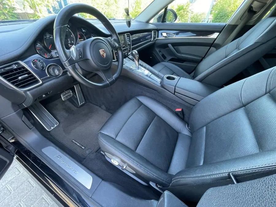 Melns Porsche Panamera 2014 Jūrmala, ar dzinēja tilpumu 3.00 L un nobraukumu 208 tūkst. km par 21450 €, foto 23 vietnē AUTOMOTO.COM.LV