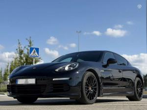 Black Porsche Panamera 2015 in Vilnius, with an engine capacity of 2.97 L and mileage of 93 thousand km for 30000 €, photo  on AUTOMOTO.COM.LV