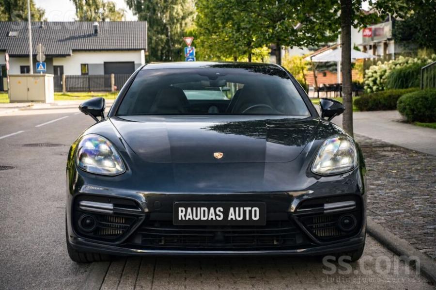 Melns Porsche Panamera 2016 Rīga, ar dzinēja tilpumu 4.00 L un nobraukumu 104 tūkst. km par 53990 €, foto 3 vietnē AUTOMOTO.COM.LV