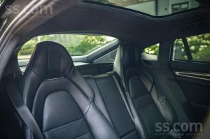 Melns Porsche Panamera 2016 Rīga, ar dzinēja tilpumu 4.00 L un nobraukumu 104 tūkst. km par 53990 €, foto 18 vietnē AUTOMOTO.COM.LV