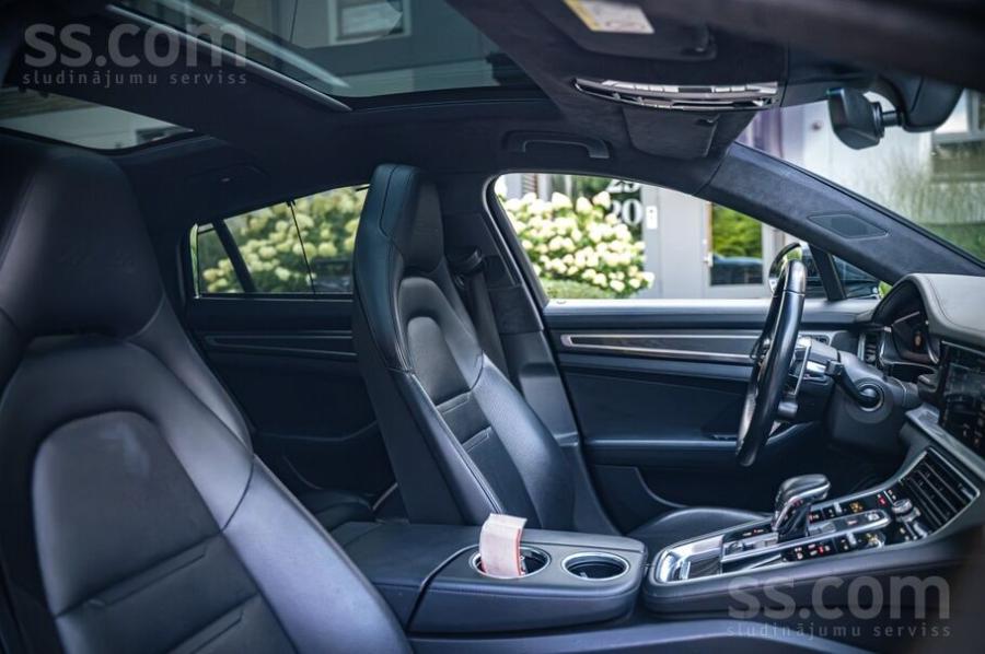 Melns Porsche Panamera 2016 Rīga, ar dzinēja tilpumu 4.00 L un nobraukumu 104 tūkst. km par 53990 €, foto 23 vietnē AUTOMOTO.COM.LV