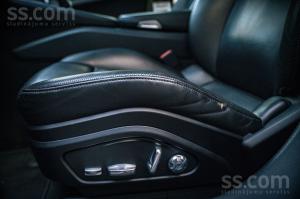 Melns Porsche Panamera 2016 Rīga, ar dzinēja tilpumu 4.00 L un nobraukumu 104 tūkst. km par 53990 €, foto 29 vietnē AUTOMOTO.COM.LV
