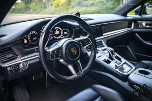 Melns Porsche Panamera 2016 Rīga, ar dzinēja tilpumu 4.00 L un nobraukumu 104 tūkst. km par 53990 €, foto 6 vietnē AUTOMOTO.COM.LV