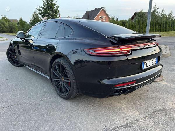 Melns Porsche Panamera 2017 Viļņa, ar dzinēja tilpumu 4.00 L un nobraukumu 220 tūkst. km par 39500 €, foto 6 vietnē AUTOMOTO.COM.LV