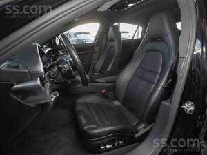 Melns Porsche Panamera 2018 Rīga, ar dzinēja tilpumu 3.00 L un nobraukumu 190 tūkst. km par 39900 €, foto 5 vietnē AUTOMOTO.COM.LV