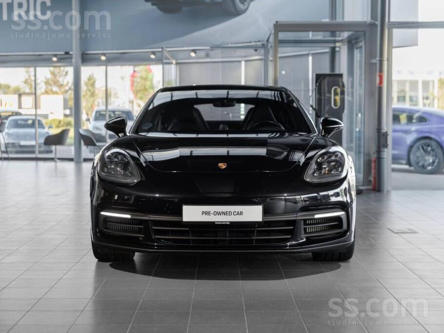 Melns Porsche Panamera 2018 Rīga, ar dzinēja tilpumu 3.00 L un nobraukumu 190 tūkst. km par 39900 €, foto 8 vietnē AUTOMOTO.COM.LV