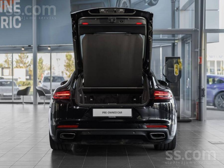 Melns Porsche Panamera 2018 Rīga, ar dzinēja tilpumu 3.00 L un nobraukumu 190 tūkst. km par 39900 €, foto 15 vietnē AUTOMOTO.COM.LV