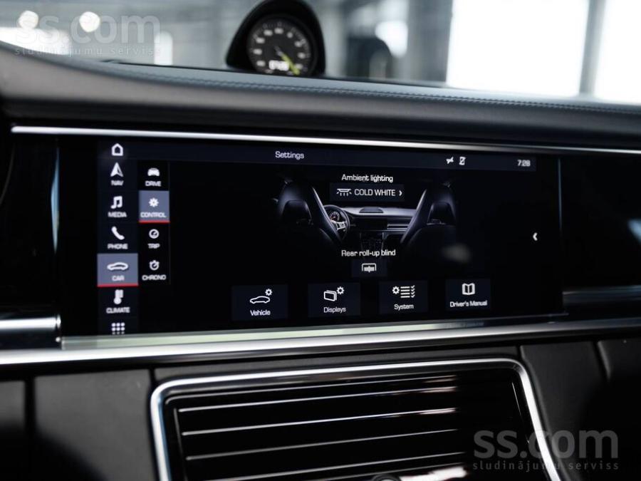 Melns Porsche Panamera 2018 Rīga, ar dzinēja tilpumu 3.00 L un nobraukumu 190 tūkst. km par 39900 €, foto 25 vietnē AUTOMOTO.COM.LV