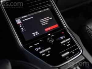 Melns Porsche Panamera 2018 Rīga, ar dzinēja tilpumu 3.00 L un nobraukumu 190 tūkst. km par 39900 €, foto 32 vietnē AUTOMOTO.COM.LV