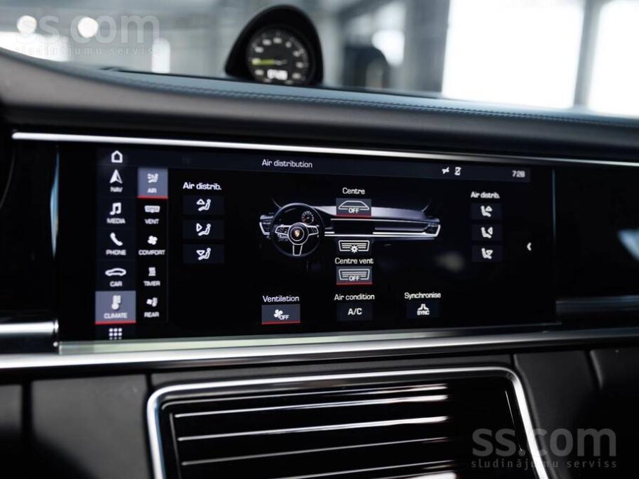 Melns Porsche Panamera 2018 Rīga, ar dzinēja tilpumu 3.00 L un nobraukumu 190 tūkst. km par 39900 €, foto 34 vietnē AUTOMOTO.COM.LV