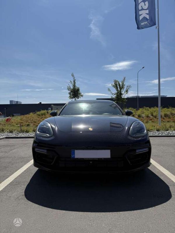 Melns Porsche Panamera 2018 Viļņa, ar dzinēja tilpumu 2.89 L un nobraukumu 101 tūkst. km par 58999 €, foto 4 vietnē AUTOMOTO.COM.LV