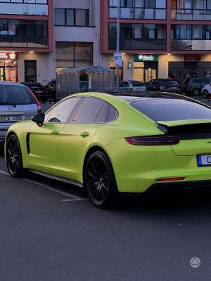 Black Porsche Panamera 2018 in Klaipeda, with an engine capacity of 2.89 L and mileage of 97 thousand km for 59000 €, photo  on AUTOMOTO.COM.LV