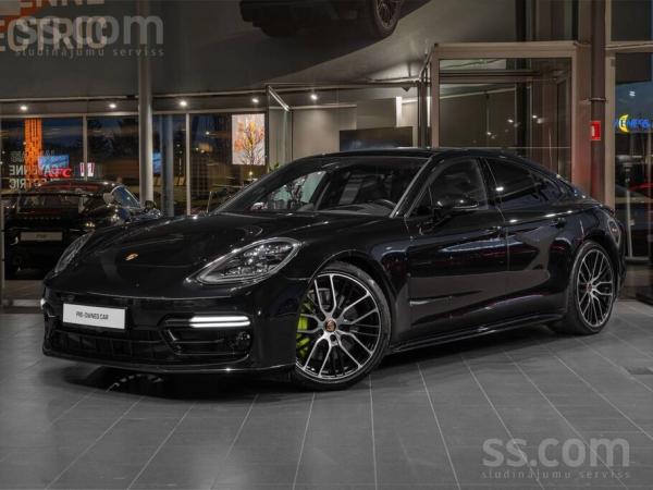 Melns Porsche Panamera 2021 Rīga, ar dzinēja tilpumu 3.00 L un nobraukumu 40 tūkst. km par 77000 €, foto 1 vietnē AUTOMOTO.COM.LV