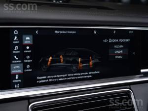 Черный Порше Панамера 2021 в Рига, объемом двигателя 3.00 л и пробегом 40 тыс. км за 77000 €, фото 30 на AUTOMOTO.COM.LV