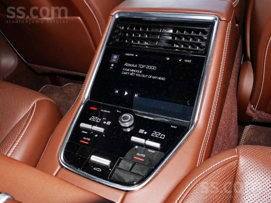 Melns Porsche Panamera 2021 Rīga, ar dzinēja tilpumu 2.90 L un nobraukumu 100 tūkst. km par 78990 €, foto 12 vietnē AUTOMOTO.COM.LV