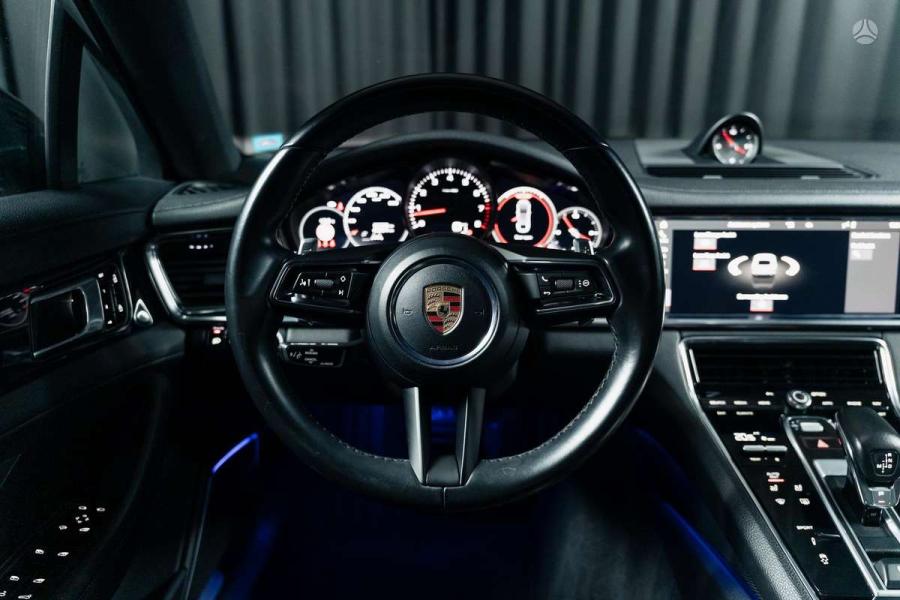 Melns Porsche Panamera 2021 Viļņa, ar dzinēja tilpumu 2.89 L un nobraukumu 69 tūkst. km par 51500 €, foto 17 vietnē AUTOMOTO.COM.LV
