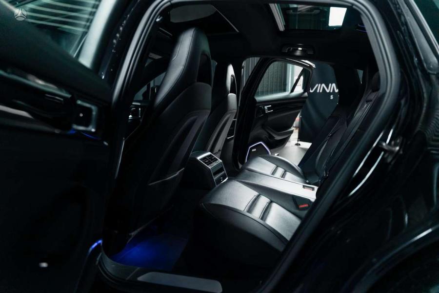 Melns Porsche Panamera 2021 Viļņa, ar dzinēja tilpumu 2.89 L un nobraukumu 69 tūkst. km par 51500 €, foto 29 vietnē AUTOMOTO.COM.LV