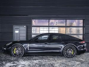Melns Porsche Panamera 2022 Viļņa, ar dzinēja tilpumu 0.00 L un nobraukumu 75 tūkst. km par 79911 €, foto 2 vietnē AUTOMOTO.COM.LV