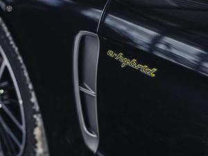 Melns Porsche Panamera 2022 Viļņa, ar dzinēja tilpumu 0.00 L un nobraukumu 75 tūkst. km par 79911 €, foto 11 vietnē AUTOMOTO.COM.LV