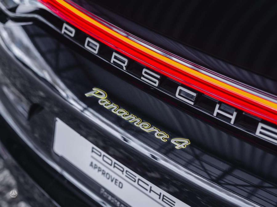 Melns Porsche Panamera 2022 Viļņa, ar dzinēja tilpumu 0.00 L un nobraukumu 75 tūkst. km par 79911 €, foto 15 vietnē AUTOMOTO.COM.LV