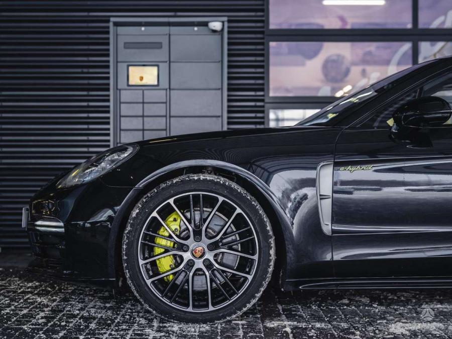 Melns Porsche Panamera 2022 Viļņa, ar dzinēja tilpumu 0.00 L un nobraukumu 75 tūkst. km par 79911 €, foto 17 vietnē AUTOMOTO.COM.LV