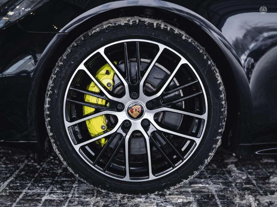 Melns Porsche Panamera 2022 Viļņa, ar dzinēja tilpumu 0.00 L un nobraukumu 75 tūkst. km par 79911 €, foto 18 vietnē AUTOMOTO.COM.LV
