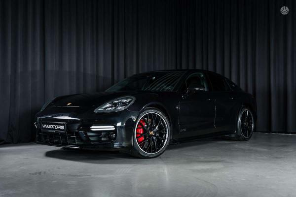 Black Porsche Panamera 2022 in Vilnius, with an engine capacity of 4.00 L and mileage of 12 thousand km for 104999 €, photo 1 on AUTOMOTO.COM.LV