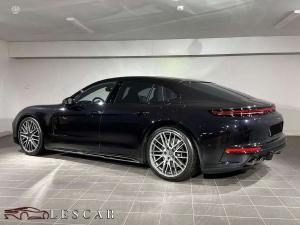 Black Porsche Panamera 2024 in Vilnius, with an engine capacity of 4.00 L and mileage of 5 thousand km for 190000 €, photo 2 on AUTOMOTO.COM.LV