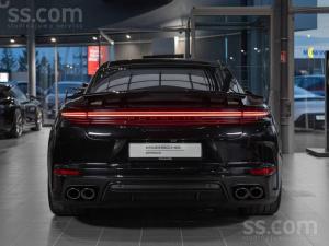 Melns Porsche Panamera 2025 Rīga, ar dzinēja tilpumu 4.00 L un nobraukumu 5 tūkst. km par 151000 €, foto 7 vietnē AUTOMOTO.COM.LV