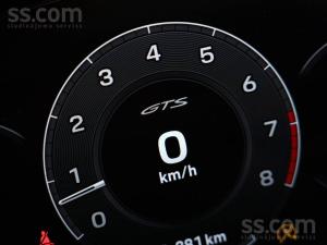 Black Porsche Panamera 2025 in Riga, with an engine capacity of 4.00 L and mileage of 5 thousand km for 142500 €, photo 34 on AUTOMOTO.COM.LV