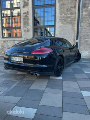 Melns Porsche Panamera 2012 Tallina, ar dzinēja tilpumu 3.60 L un nobraukumu 138 tūkst. km par 17999 €, foto 5 vietnē AUTOMOTO.COM.LV