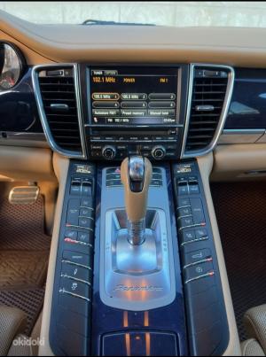 Melns Porsche Panamera 2012 Tallina, ar dzinēja tilpumu 3.60 L un nobraukumu 138 tūkst. km par 17999 €, foto 25 vietnē AUTOMOTO.COM.LV