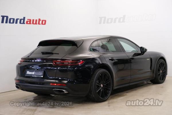 Melns Porsche Panamera 2018 Tallina, ar dzinēja tilpumu 2.90 L un nobraukumu 119 tūkst. km par 46900 €, foto 2 vietnē AUTOMOTO.COM.LV