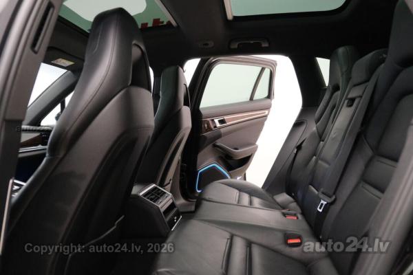 Melns Porsche Panamera 2018 Tallina, ar dzinēja tilpumu 2.90 L un nobraukumu 119 tūkst. km par 46900 €, foto 6 vietnē AUTOMOTO.COM.LV