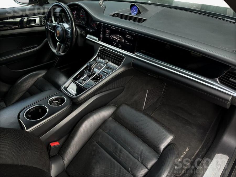 Melns Porsche Panamera 2018 Rīga, ar dzinēja tilpumu 2.90 L un nobraukumu 202 tūkst. km par 40900 €, foto 6 vietnē AUTOMOTO.COM.LV