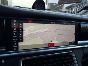 Black Porsche Panamera 2018 in Ukmerge, with an engine capacity of 2.89 L and mileage of 181 thousand km for 20800 €, photo 15 on AUTOMOTO.COM.LV