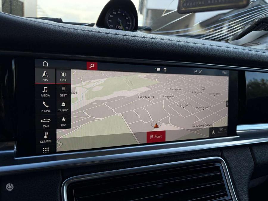 Black Porsche Panamera 2018 in Ukmerge, with an engine capacity of 2.89 L and mileage of 181 thousand km for 20800 €, photo 15 on AUTOMOTO.COM.LV