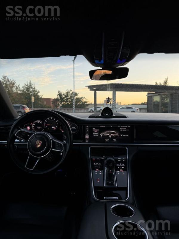 Porsche Panamera 2018 RÄ«ga vietnÄ Melns Porsche Panamera 2018 RÄ«ga, ar dzinÄja tilpumu 2.90 L un nobraukumu 205 tÅ«kst. km par 36990 ā¬, foto 8 vietnÄ AUTOMOTO.COM.LV