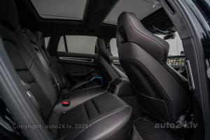 Melns Porsche Panamera 2019 Tartu, ar dzinēja tilpumu 4.00 L un nobraukumu 107 tūkst. km par 64900 €, foto 16 vietnē AUTOMOTO.COM.LV