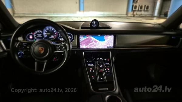 Black Porsche Panamera 2019 in Tallinn, with an engine capacity of 2.90 L and mileage of 138 thousand km for 66000 €, photo 10 on AUTOMOTO.COM.LV