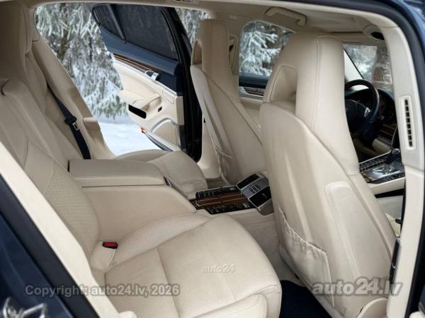Zils Porsche Panamera 2010 Tartu, ar dzinēja tilpumu 4.80 L un nobraukumu 273 tūkst. km par 13999 €, foto 4 vietnē AUTOMOTO.COM.LV