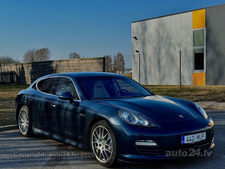 Zils Porsche Panamera 2010 Tallina, ar dzinēja tilpumu 4.80 L un nobraukumu 274 tūkst. km par 15499 €, foto 2 vietnē AUTOMOTO.COM.LV