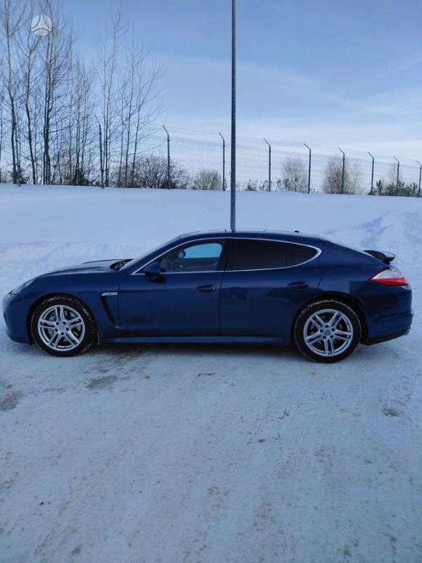 Zils Porsche Panamera 2012 Viļņa, ar dzinēja tilpumu 4.81 L un nobraukumu 228 tūkst. km par 12500 €, foto 7 vietnē AUTOMOTO.COM.LV