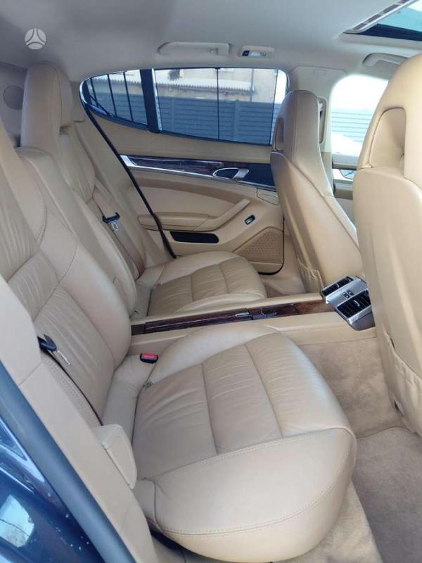 Zils Porsche Panamera 2012 Viļņa, ar dzinēja tilpumu 4.81 L un nobraukumu 228 tūkst. km par 12500 €, foto 11 vietnē AUTOMOTO.COM.LV