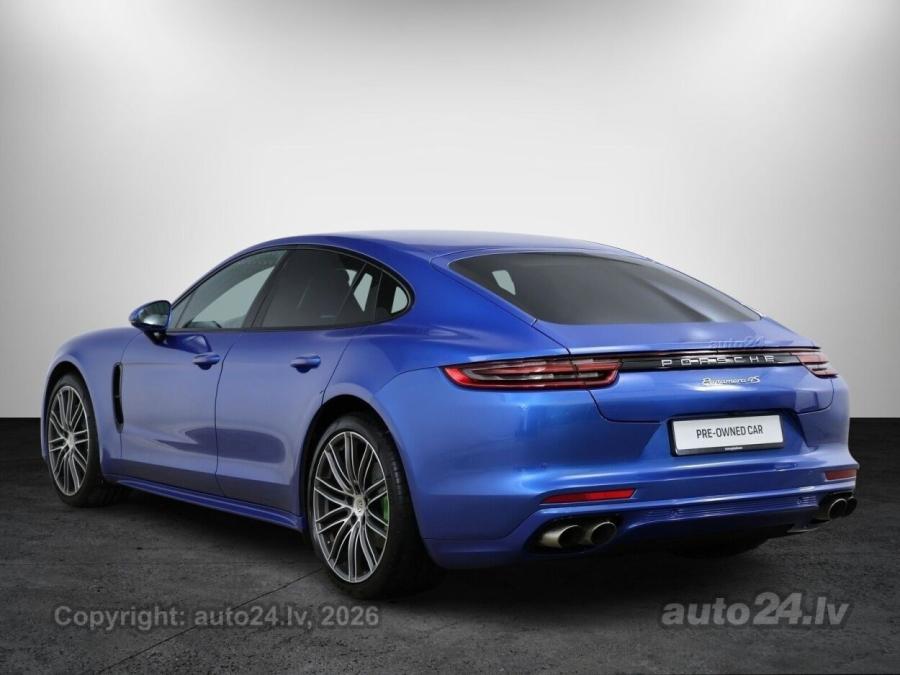 Zils Porsche Panamera 2016 Tallina, ar dzinēja tilpumu 2.90 L un nobraukumu 126 tūkst. km par 49000 €, foto 4 vietnē AUTOMOTO.COM.LV