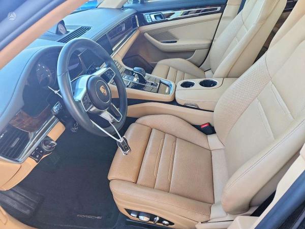 Zils Porsche Panamera 2017 Viļņa, ar dzinēja tilpumu 3.00 L un nobraukumu 90 tūkst. km par 19999 €, foto 10 vietnē AUTOMOTO.COM.LV