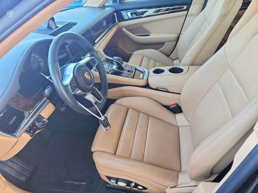 Zils Porsche Panamera 2017 Viļņa, ar dzinēja tilpumu 3.00 L un nobraukumu 90 tūkst. km par 19999 €, foto 11 vietnē AUTOMOTO.COM.LV