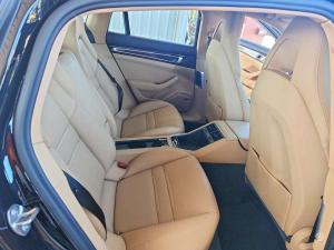 Zils Porsche Panamera 2017 Viļņa, ar dzinēja tilpumu 3.00 L un nobraukumu 90 tūkst. km par 19999 €, foto 12 vietnē AUTOMOTO.COM.LV