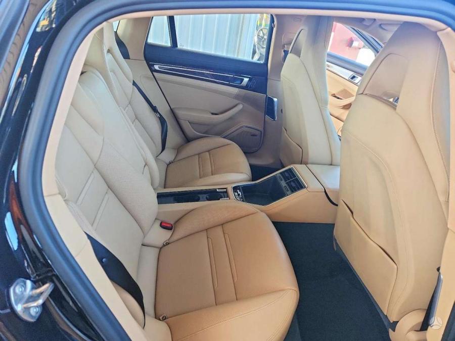 Zils Porsche Panamera 2017 Viļņa, ar dzinēja tilpumu 3.00 L un nobraukumu 90 tūkst. km par 19999 €, foto 12 vietnē AUTOMOTO.COM.LV